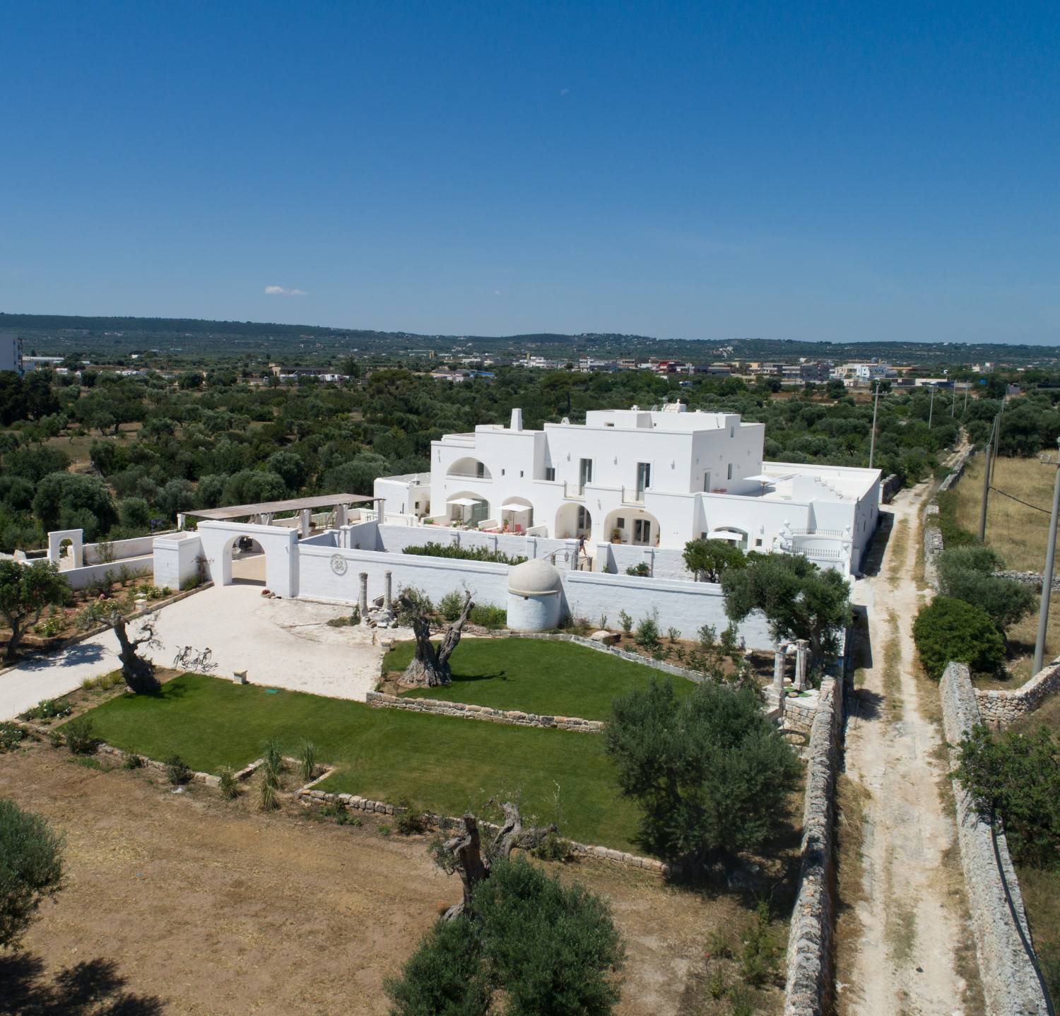 Book on masseriaderchia.it — Masseria D'Erchia